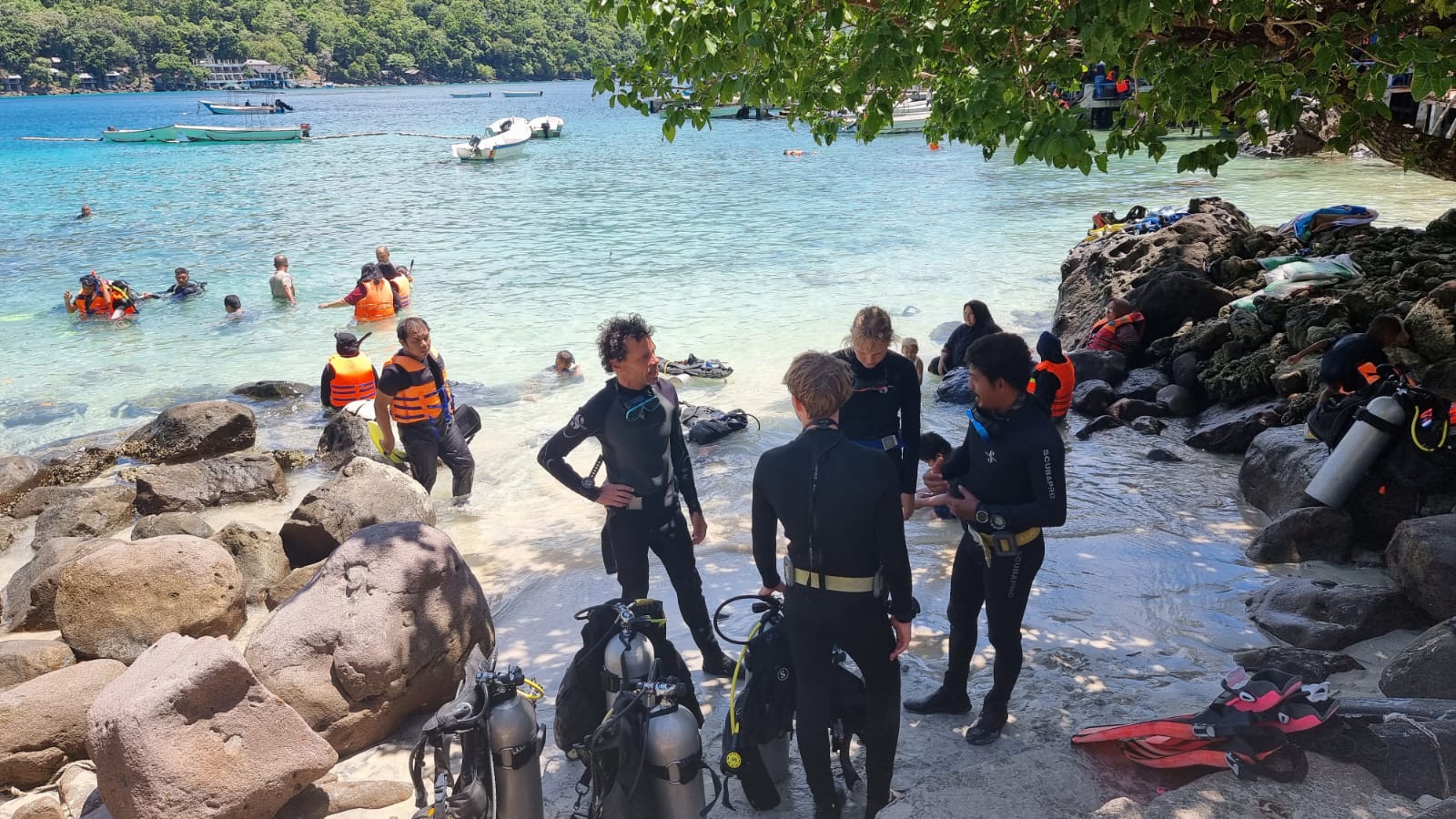 Pesona Pulau Rubiah di Sabang, Tempat Terbaik Untuk Diving di Aceh